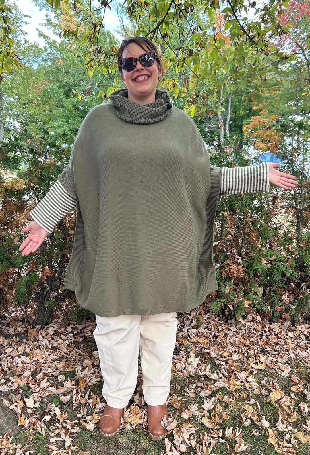 Les Petits bonheurs de Marguerite | ORIENTIQUE Poncho de tricot manches ...