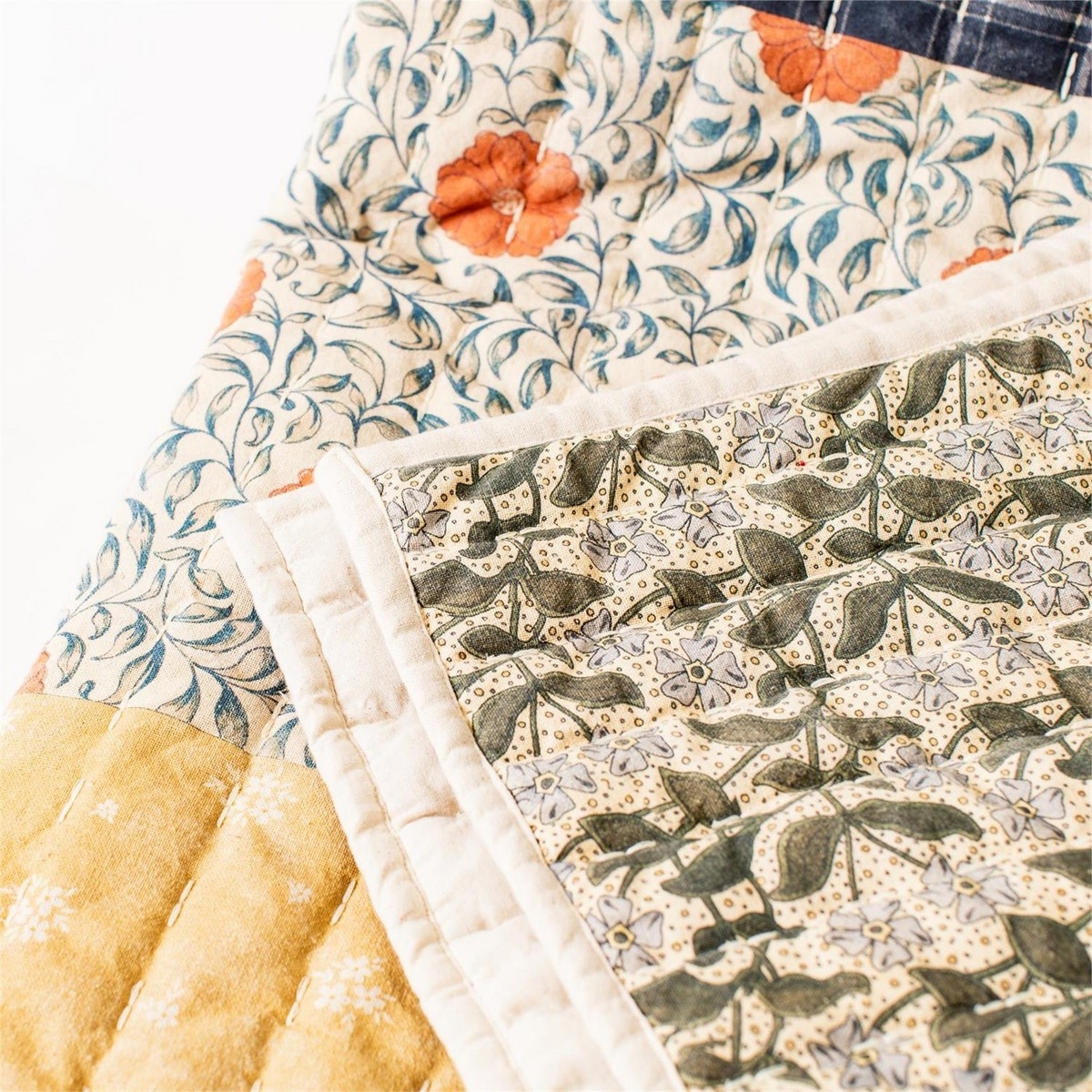 Les Petits bonheurs de Marguerite | AUDREY S H&G Jeté à motif style ...